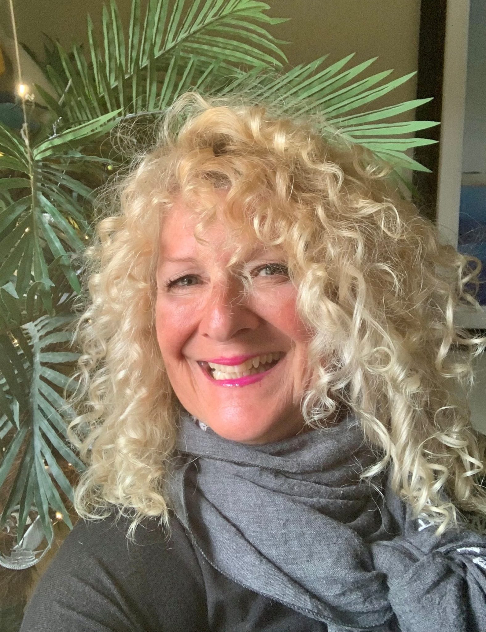 Lisa Clarke - Canada's Aviation Hall of Fame